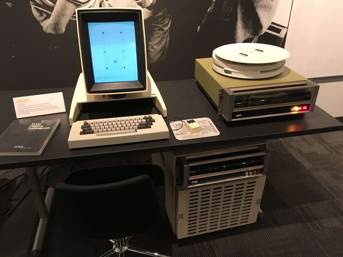 Xerox Alto: Everything You Need to Know - History-Computer