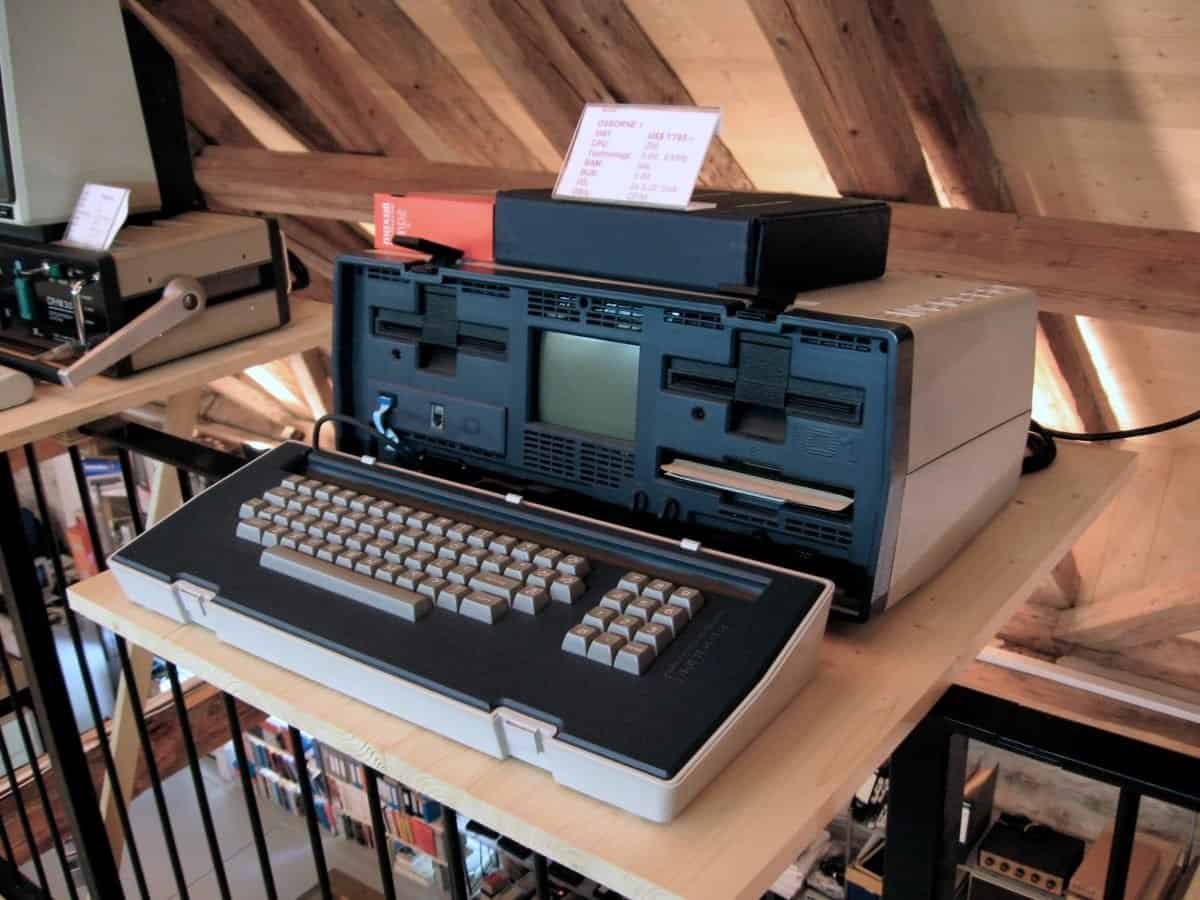 Osborne 1: Everything You Need to Know - History-Computer