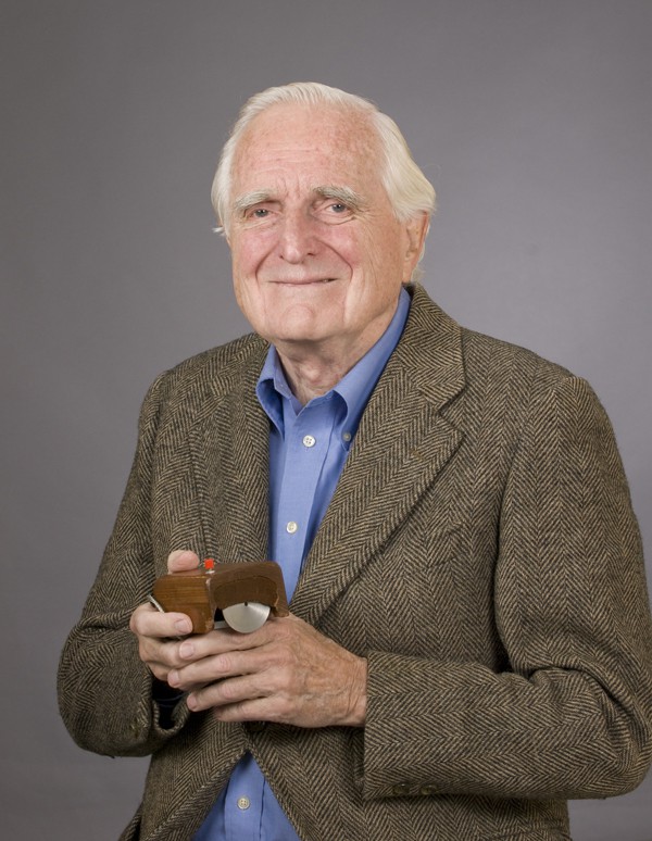Douglas Engelbart - Complete Biography, History and Inventions
