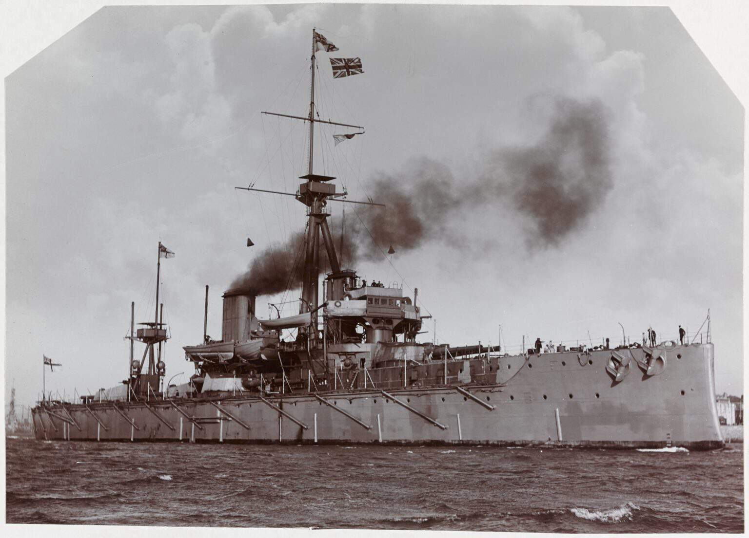 The Most Legendary Warships of All Time - History-Computer