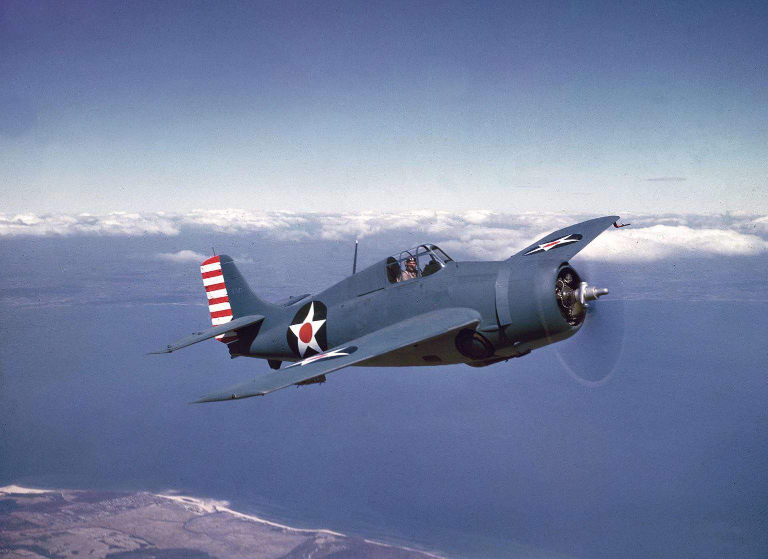 These Two U.S. WW2 Fighters Pair Heavy Firepower with 400 mph Speed ...