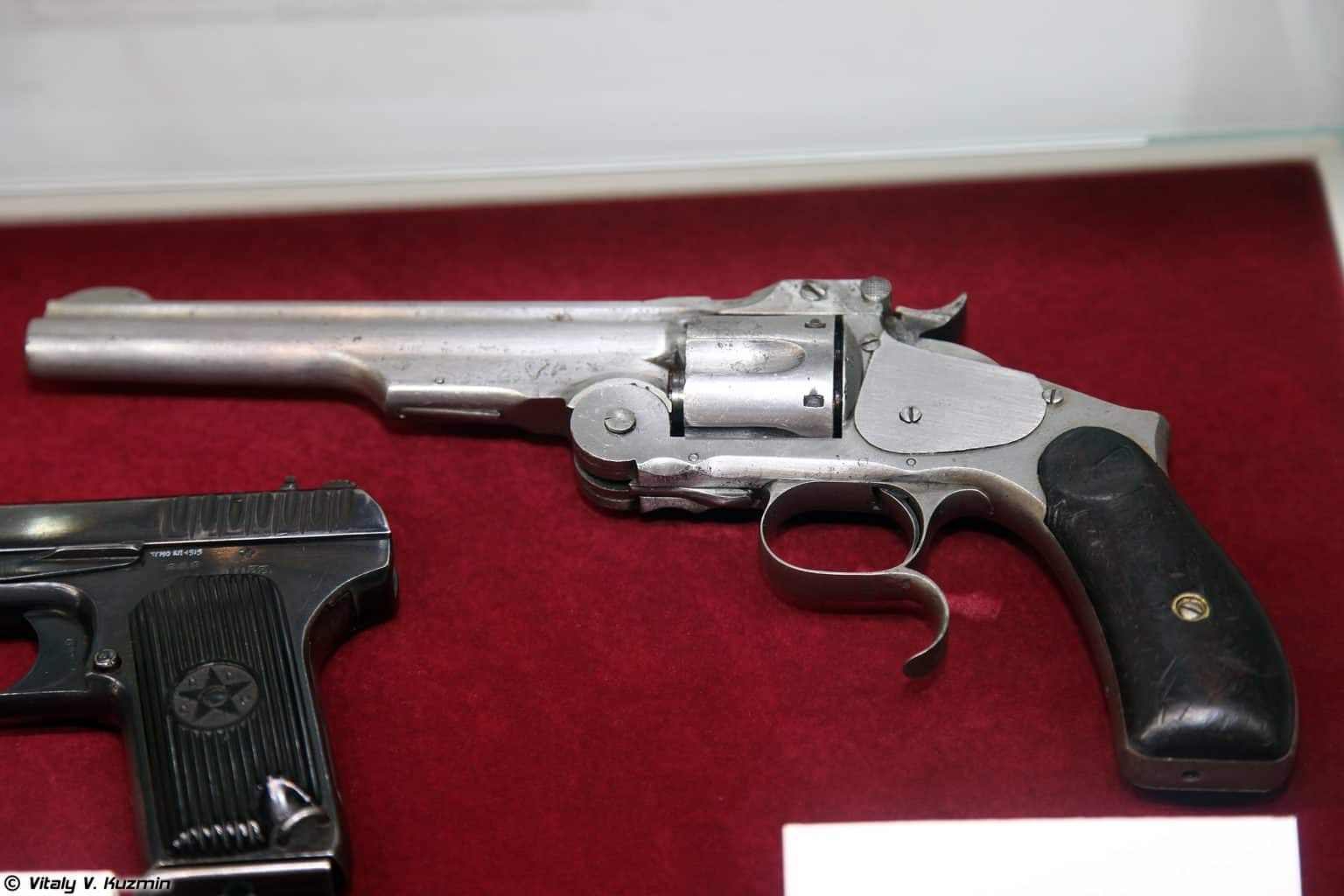 When Rifles Fail, These Are the Sidearms U.S. Troops Trust With Their ...